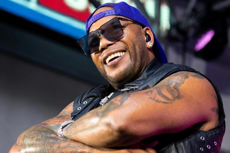 Flo Rida - Biography, Career, Net Worth - Kadhal.net