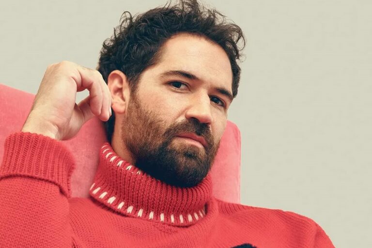 Manuel Garcia-Rulfo - Biography, Age, Career, Net Worth - Kadhal.net Manuel Garcia-Rulfo - Biography, Age, Career, Net Worth - Kadhal.net