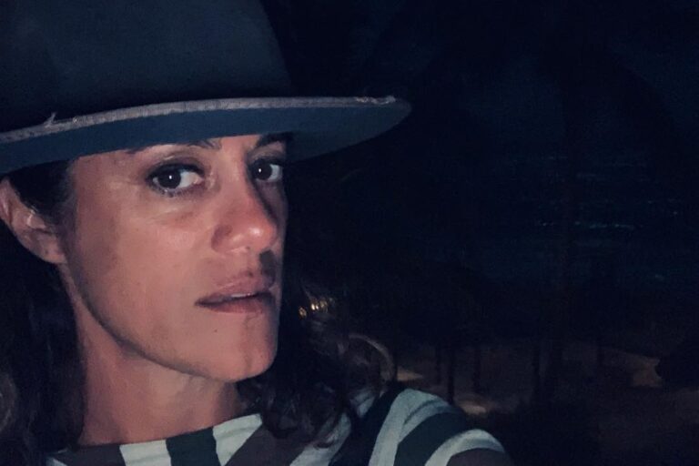 Nika Futterman - Biography, Age, Movies & TV Shows, Career, Net Worth - Kadhal.net