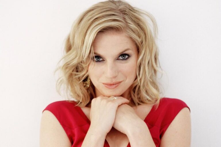 Eva Birthistle - Biography, Age, Career, Net Worth - Kadhal.net